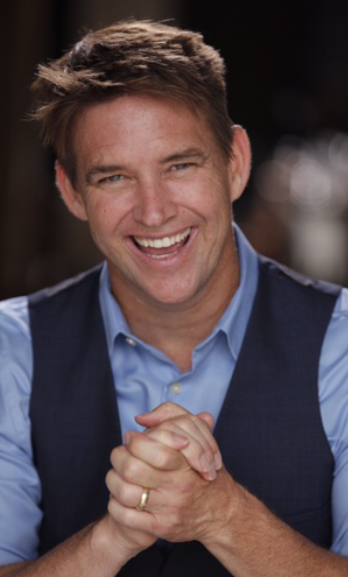 Interview with Mixologist Rob Floyd | Travel and Write Today™