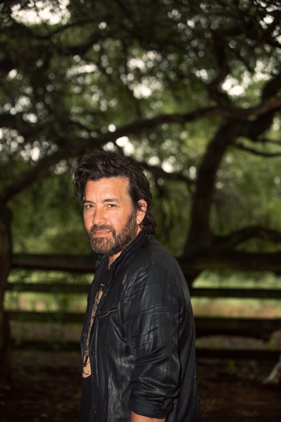Interview with Bob Schneider | Travel and Write Today™